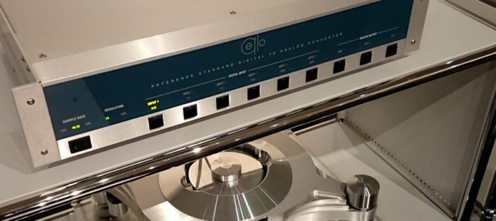 アプローチがことなる、Playback Designs DAC MPD-5とcello R-DAC