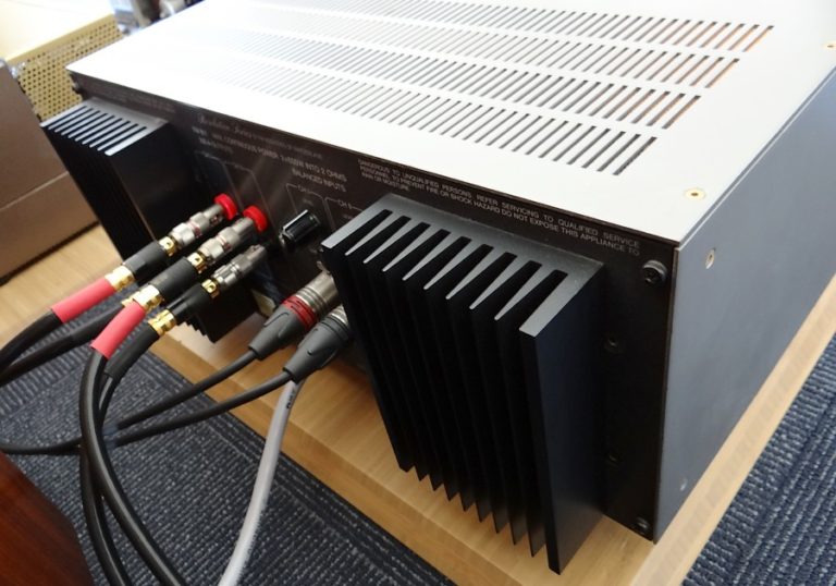 FM Acoustics FM611 中古パワーアンプ FMアコースティクス