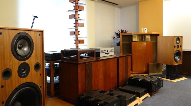 Spendor SP100 Classic Series