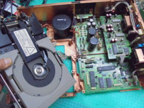 PHILIPS LHH700 | DAC7＆CDM4を搭載 PHILIPS社100周年記念CDモデル