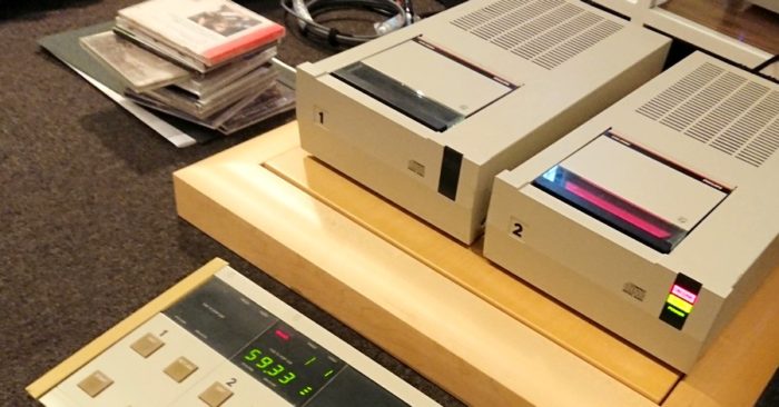 PHILIPS LHH2000｜フィリップス・プロ用CDプレーヤーのオーバーホール整備